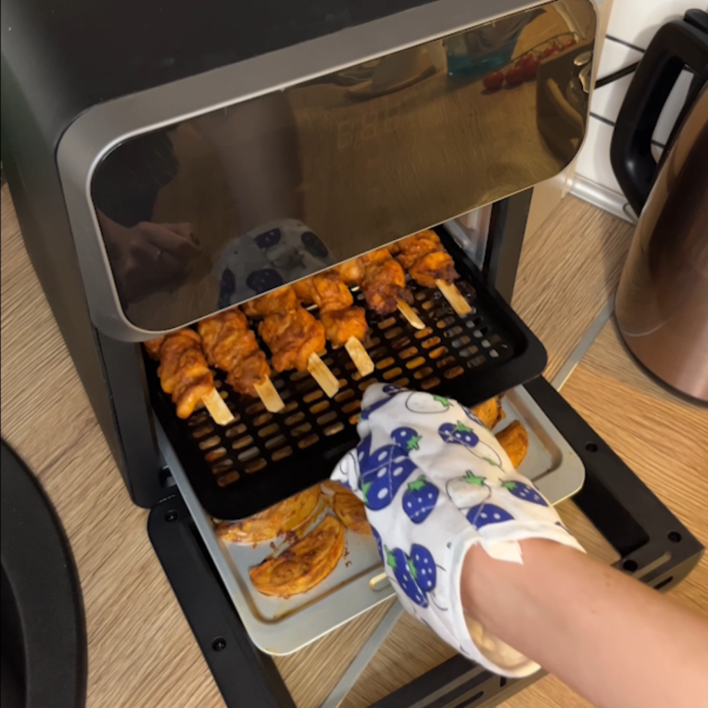 Aerogrils FRITO SMART OVEN - Premium Mājas